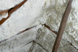 Isolation mousse : Types, avantages et inconvénients - akadia.fr