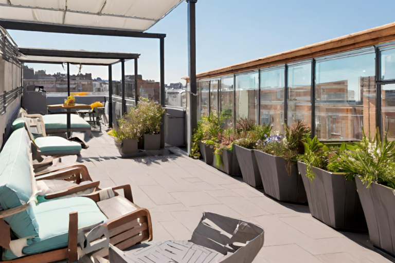 Toit-terrasse accessible : guide complet et conseils de sécurité ...