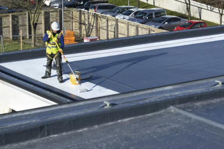 Système étanchéité liquide : guide complet et choix de produits - akadia.fr