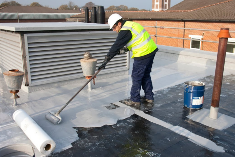 Système étanchéité liquide : guide complet et choix de produits - akadia.fr