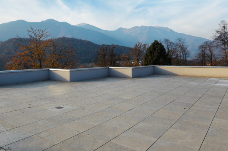 Acrotère toiture : guide complet et installation - akadia.fr